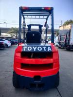 China Used Toyota Forklift FD30 3 Ton Diesel Forklift Truck with Original Color for sale