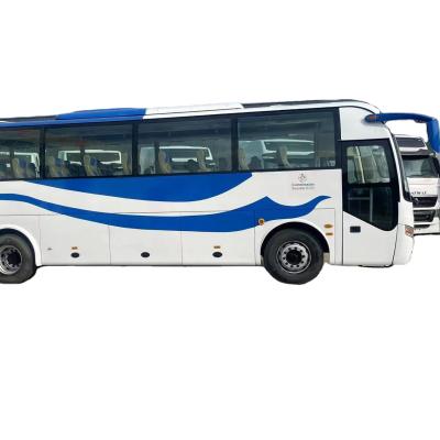 China Delivery-Ready RHD LHD Coach Bus with 8900ml Displacement and Manual Transmission Type for sale