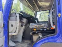 China 16 Wheeler HOWO 8X4 Heavy-duty Used Tipper Dump Truck with 300-400L Fuel Tank Capacity for sale