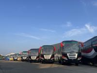 China 2024 Used Yutong Bus Luxury 2 2 Layout Passenger Buses With 54 Seats And Diesel Fuel Type for sale