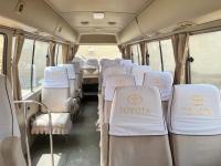 China Left Drive 30 Seater Toyota Coaster Bus 7005*2040*2785mm Dimensions Affordable for sale