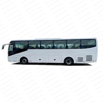 China Good Condition 50 Seats Luxury LHD Used Coach Bus with 4L Engine Capacity and Seats for sale