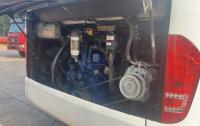China Used 50-60 Seats Big Space Coach Buses with Diesel Fuel Type and Power Steering for sale