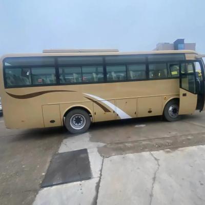 China 7m 35 Seater Front Engine Used Coach Bus Left Side Steering Wheel 8.4L Displacement for sale