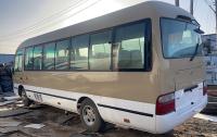 China 7005x2050x2645 Dimensions 30 Seats Second Hand Coaster Mini Bus with 300L Oil Tank for sale