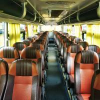 China 59 Seats Used Coach Bus 6126 with Rear Engine and Diesel Fuel Type at Affordable for sale