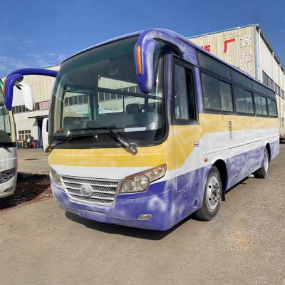 China Euro 3 Emission Standard 45 Seater Luxury Passenger Bus Coach with Manual Transmission for sale