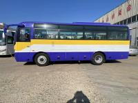 China Euro 3 Emission Standard 45 Seater Luxury Passenger Bus Coach with Manual Transmission for sale