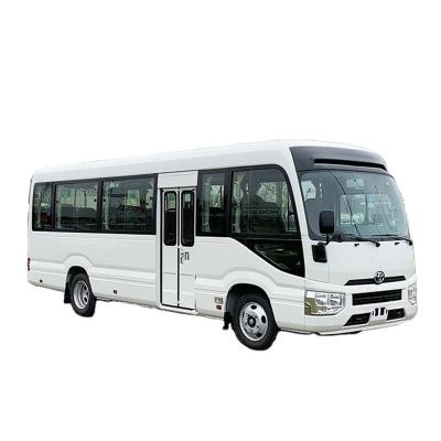 China 30 Seats Used Coach Bus with Diesel Engine and 2.7m3 Luggage Compartment Volume for sale