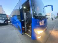 China Sale 40 Seats Used Coach Bus with Euro 3 Emission Standard and 6-8L Engine Capacity for sale