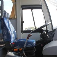 China 30 Seats Diesel 10m Used Bus Manual Euro 3 with FF/2WD Drive System in South Africa for sale