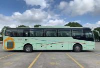 China 45 Seats RHD Tourist Coach Bus with FAST 6DS180T Transmission and Capacity for sale