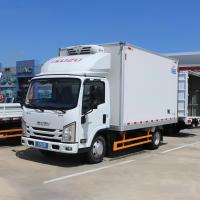 China 3360mm Wheelbase Isuzu 10 Ton Box Refrigerator Truck For Vegetable And Meat Transportation for sale