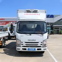 China 3360mm Wheelbase Isuzu 10 Ton Box Refrigerator Truck For Vegetable And Meat Transportation for sale