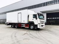 China Minus 18 to 20 Centi Degree Temperature Range Sinotruk HOWO 6x4 Refrigerator Van Truck for sale
