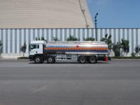 China 20520kg Rated Load 8*4 30m3 Transport Petrol Diesel Tanker Truck CIMC LINYU for sale