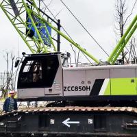China Boost Your Construction Project with 7-15m Fixed Jib Length Crawler Crane and Gas Engine for sale