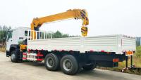 China 10 Ton Telescopic Boom Truck Mounted Crane and with Outrigger Span of 2280-5580mm for sale