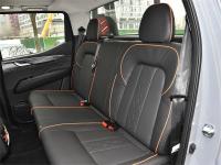 China Fuel- Dongfeng Rich 7 4*4 Pickup Truck with Cargo Box Dimension of 1510*1562*475 mm for sale