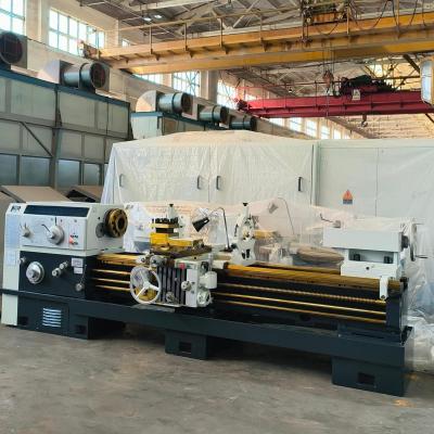 China Heavy Duty Parallel Lathe CW6163x2000 with 2000mm Max. Workpiece Length, 11Kw Main Motor Power, and Ra ≤2.5μm Surface Roughness for Precision Turning for sale