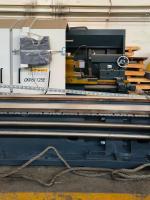 China 20m Long Lathe Machine CW61100 With 6 Ton Load Capacity For Heavy Shaft Machining for sale