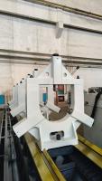 China 20m Long Lathe Machine CW61100 With 6 Ton Load Capacity For Heavy Shaft Machining for sale