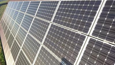 China 144 Cells Mono Perc Half Cell Solar Module 410W 400W 395W 385W 380W for PV Application for sale