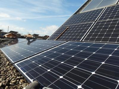 China 60 Cells Mono Half Cell Solar Panel 280W 300W 315W 24V 400W for Agricultural Irrigation for sale