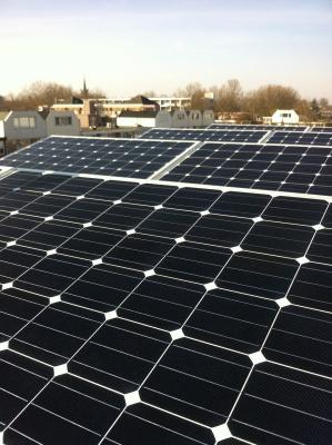 China Pv 9bb Half Cell Solar Panel 380 Watt 440 Watt for sale
