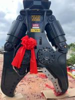 China Excavator Attachments 180mm Blade Demo Shear With Rotary Rotating for sale