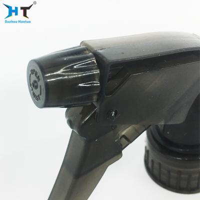 China Water Bottle Hose Plastic Trigger Sprayer 0.65 - 0.85 Ml / T Discharge Rate for sale