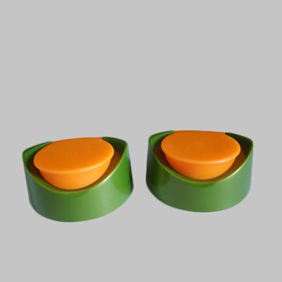 China 200ml 400ml Bottle Flip Top Plastic Caps Double Color Oval Closures for sale
