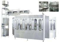 China Bottled Water Filling Production Line 6000-10000 BPH 14-32 Heads Three in One for sale