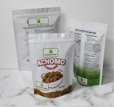 China Matte Finish Aluminum Foil Food Grade Ziplock Bags for Snack Packaging Custom Size for sale