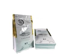 China Custom Printed Laminated Side Gusset Tortoise Feed Bag 100micron Thickness for sale
