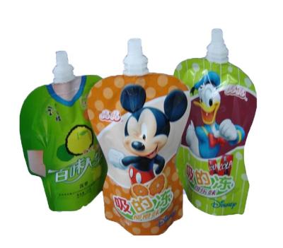 China Custom Aluminum Foil Spout Pouch for Juice Beverage Liquid Packaging 100ml to 2000ml for sale