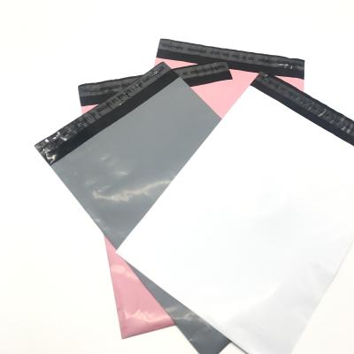China Customized Tear-Proof Poly Mailer Envelopes Shipping Bags 20-200 Micron Thickness for sale