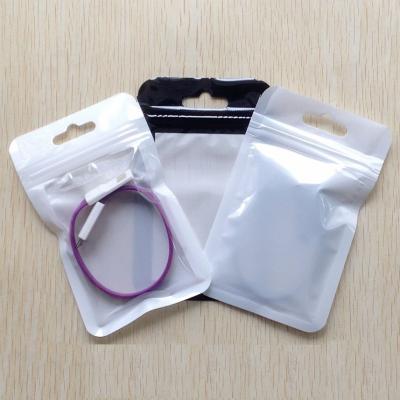 China Transparent Self Seal Resealable Zipper Packaging Bag with Hang Hole Custom Size 20-200 Micron for sale