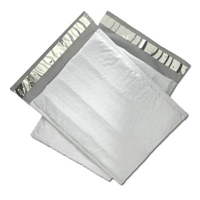 China Custom Self Seal PE Poly Bags for Shipping Express White 10000 Pieces MOQ for sale