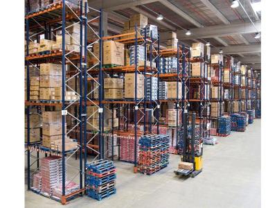 China RAL5017 Color Warehouse Pallet Rack Customizable 4000kgs~30000kgs/Bay for sale