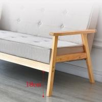 China Small Apartment Living Room Sofa in Minimalist Design with Solid Wood Frame and Double Fabric in Nordic Style for sale