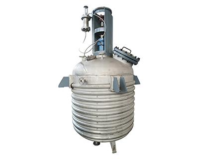 China Industrial External Coil Reaction Kettle for Chemical Mixing and Heating Applications for sale