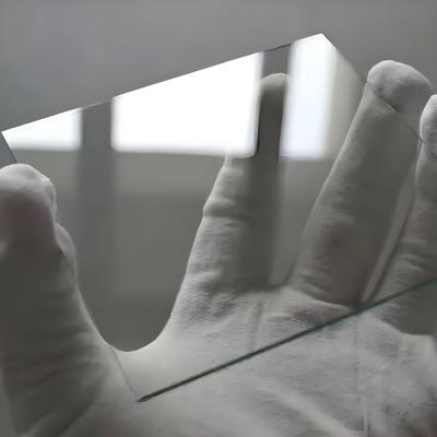 China Low Iron 3.2mm Tempered Prismatic Glass Solar Panel Photovoltaic Energy Safety for sale