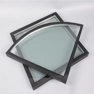 China 16mm Hollow Low E Glass Louver Intelligent Sunshade Curtain Wall Panel for sale