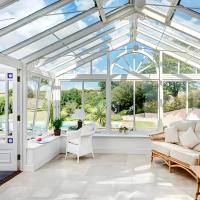 China Premium Low E Tempered Float Glass Window with Gentle Technology for sale