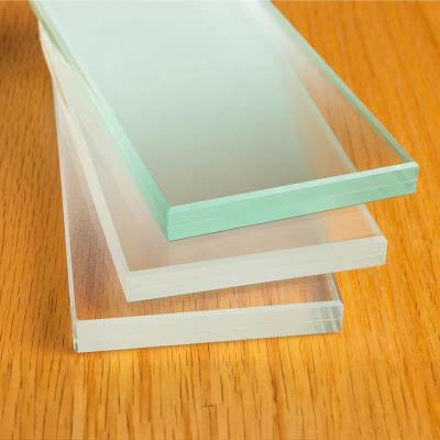 China 5mm Tempered Laminated Glass Panel Showcase Display System for sale