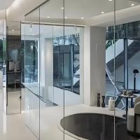 China Low Radiation Reflective Glass For Elegant Curtain Wall Panel Design for sale