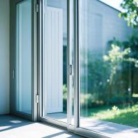 China Durable Tempered Glass Shower Door Explosion Proof Surface Finished for sale