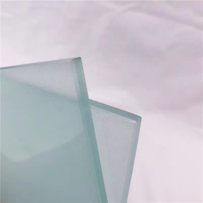 China Antique Grid Patterned Tempered Embossed Decorative Glass Interior Wall Partition Panel for sale