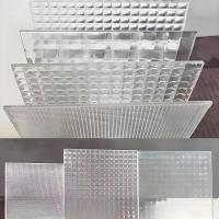 China Mild Physique Patterned Decorative Glass For Elegant Showcase Shower Rooms for sale